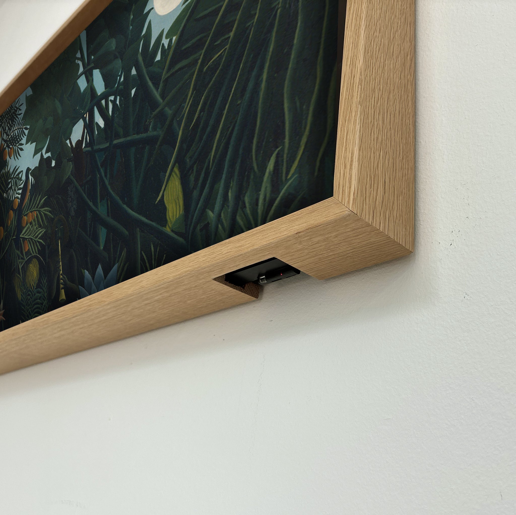 Mid Century Hardwood Bezel for The Frame TV – A.V. valance.